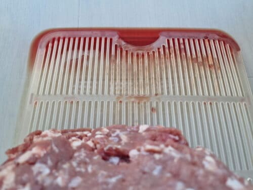 How to deal with blood released from thawing meat | is it blood or ...